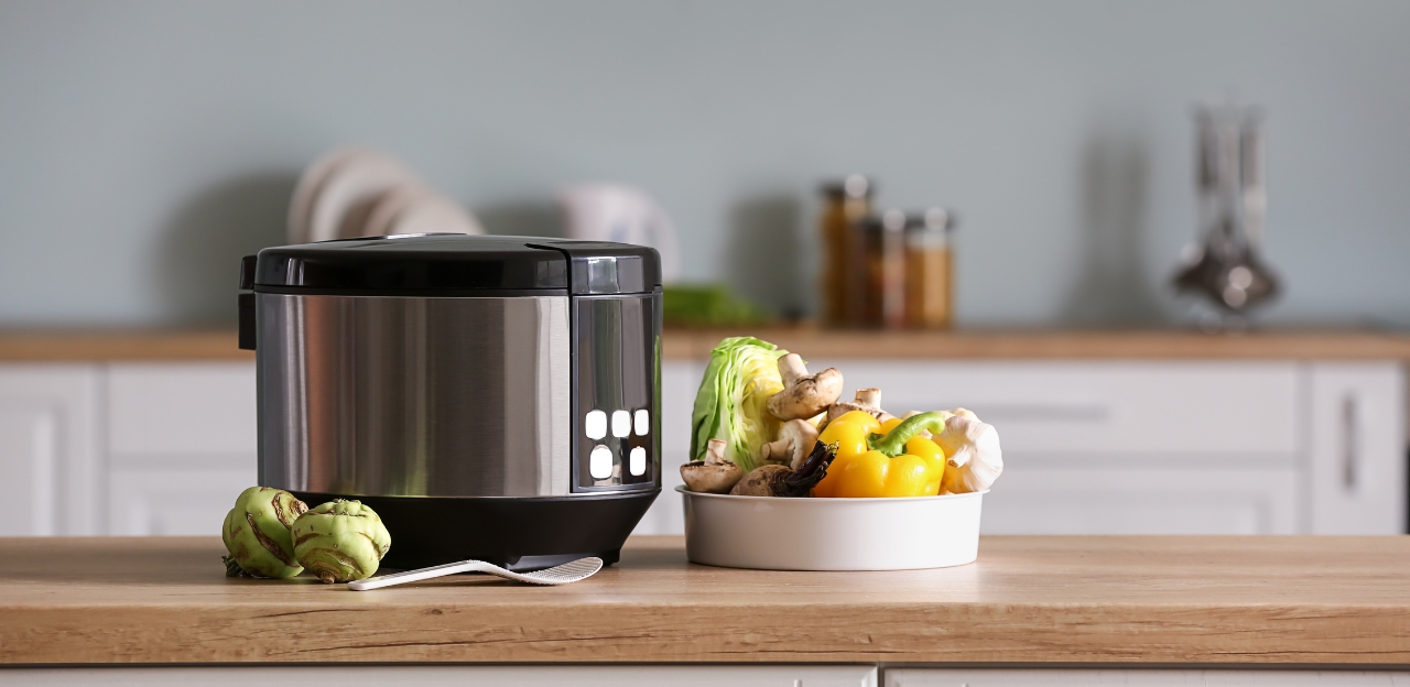 How Modern Technology is Elevating Our Cozy Home-Cooked Meals